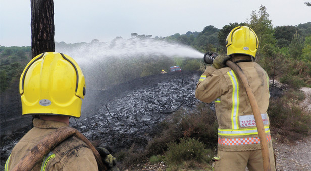 Dorset Fire and Rescue Service is recruiting - Dorset View