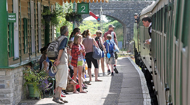 Full steam ahead for cheap train travel - Dorset View
