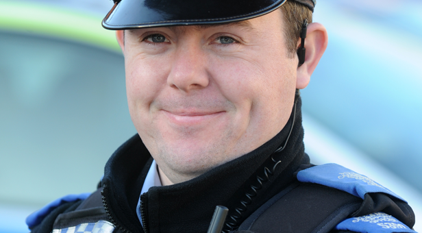 PCSO hero helps save baby's life - Dorset View