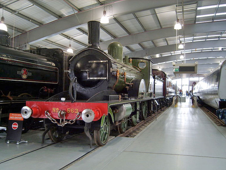 Rare locomotive that starred on stage in 'The Railway Children' has ...