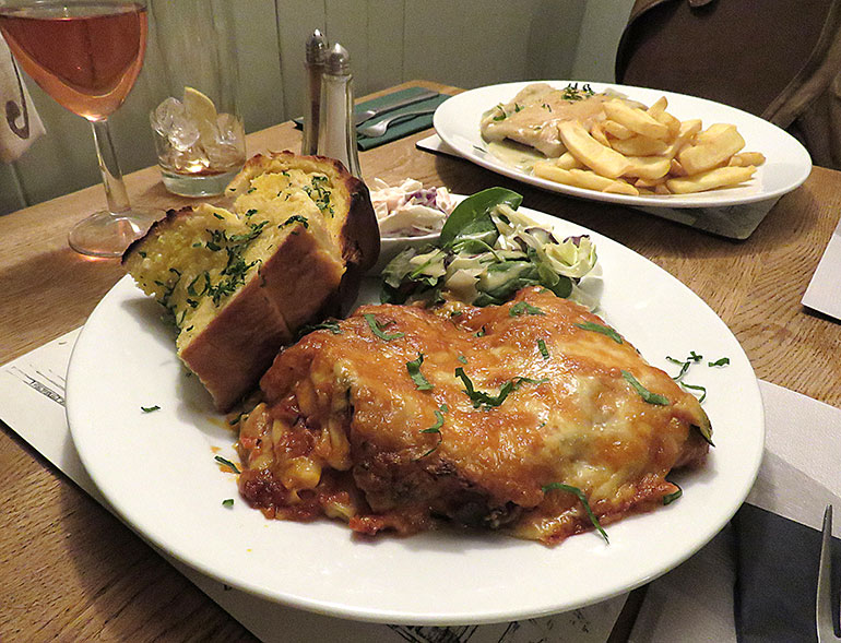 Restaurant review of The Crown Inn at Fordingbridge