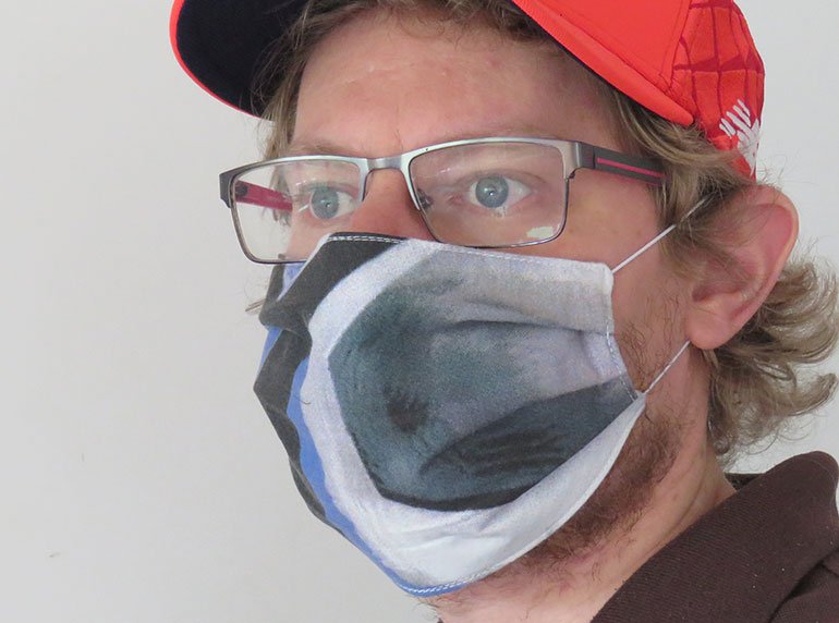 When and where to wear a face covering in England