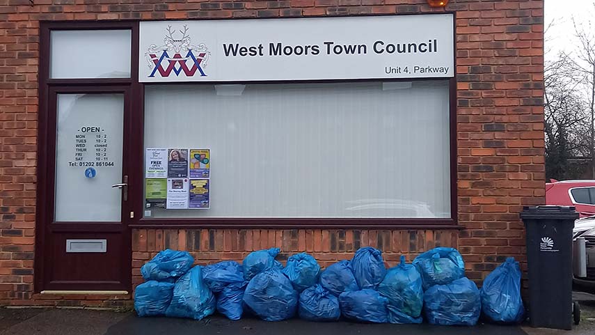 West Moors litter pickers collect more than 20 bags of rubbish
