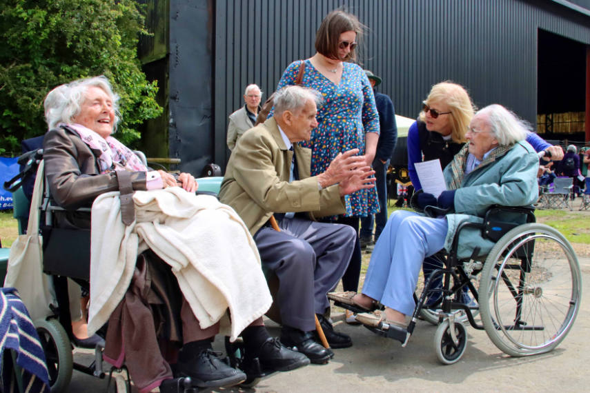 Hundreds gather to commemorate Dorset airfield’s role in D-Day