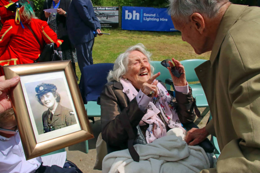Hundreds gather to commemorate Dorset airfield’s role in D-Day